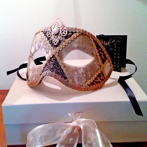 Aurora Carnival Mask – Something Italian